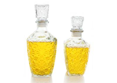 Cina Decantatore impresso 400 della guarnizione di stoccaggio di Diamond Empty Glass Wine Bottles - capacità 700ml in vendita
