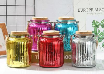 China Tamaño pequeño transparente del candelero vacío de los envases de cristal de la decoración de la boda en venta