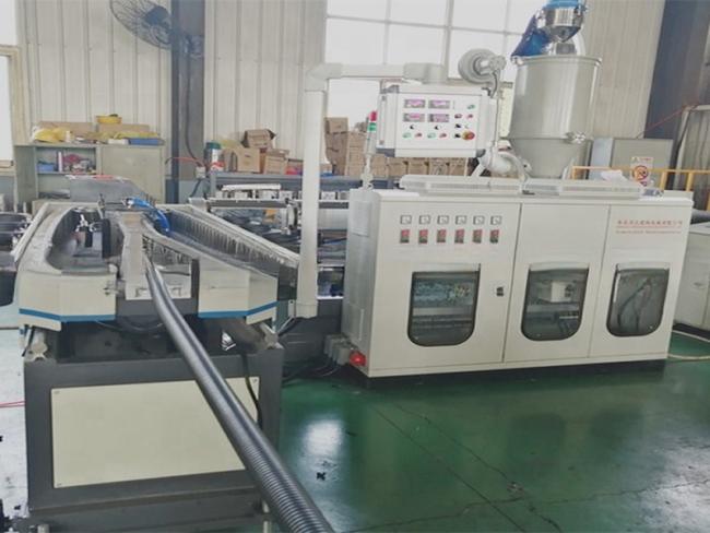 Innovative Products PE PVC Single Wall Corrugated Pipe Production Line