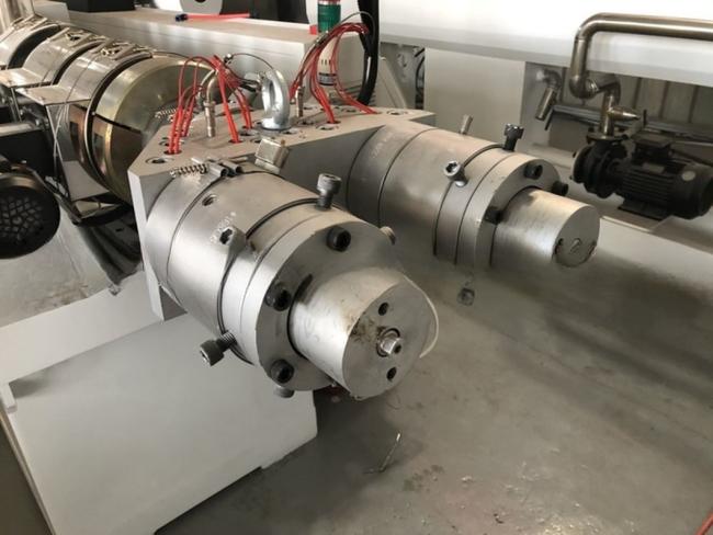 Two / Four Cavity Outlet PVC Electricity Conduit Pipe Making Machine / PVC Conduit Pipe Extruder