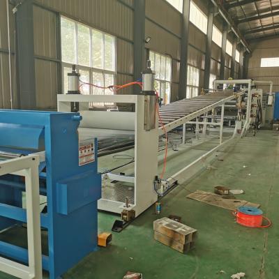 China Modo de alimentação Máquina de extrusão de folhas de plástico de alimentação única para produção de termoformagem à venda
