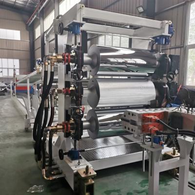 China Modo de alimentação Máquina de extrusão de folhas de plástico de alimentação única para produção de termoformagem à venda