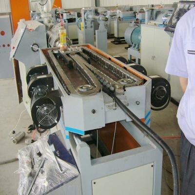 China Production One Feed PE Plastic Processed Single Wall Corrugated Pipe Extruder Machine for sale