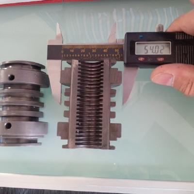 China Toestand PVC-productielijn voor golfbuizen met een enkele wand met een aparte type extruder Te koop