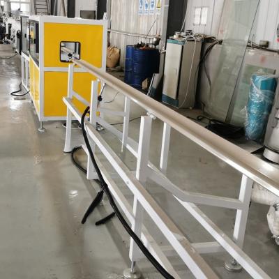 中国 高水準のプロ SJ65/33 多機能PPRパイプ生産ライン 販売のため