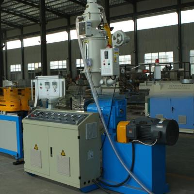China Volledige intermeshing-extruder voor PVC-single-wall gegolfde buislijn Een voedingsoptie Te koop