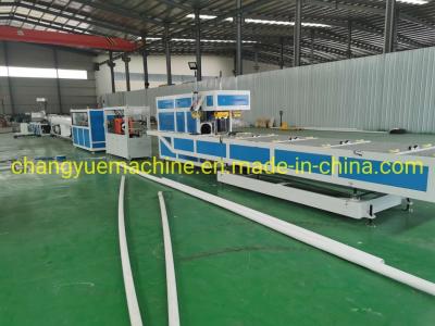 China Productielijn voor geautomatiseerde PVC-waterbuizen/extrusielijn met aparte type-extruder Te koop