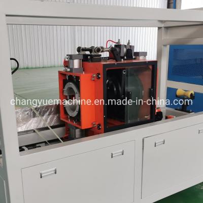 Chine Machine de fabrication de tubes en PVC Reliance Structure d'assemblage automatique Extrudeuse de type séparé à vendre