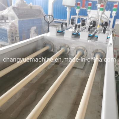 China Abgas- und getrennte Extruder-Typ 4 Hohlraum-PVC-Rohr-Produktionslinie für Montage zu verkaufen