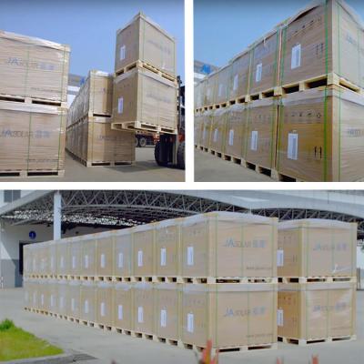 N Type Bifacial Double Glass Mono Cells Solar Panel 575-600W for 3 Diodes