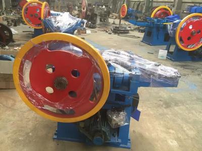 Chine clou de fil de 50mm-100mm faisant à faible bruit la machine 220/380V moins d'Imppact à vendre