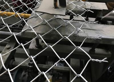 China 55mm Diamond Mesh Razor Wire Fencing Hot mergulhou a cerca de aço galvanizada da corrente à venda