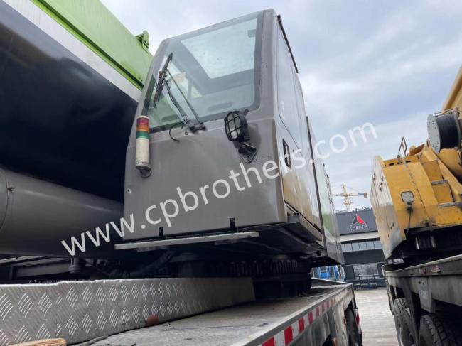 Second Hand All-Terrain 2010 Zoomlion 220ton mobile Truck Crane