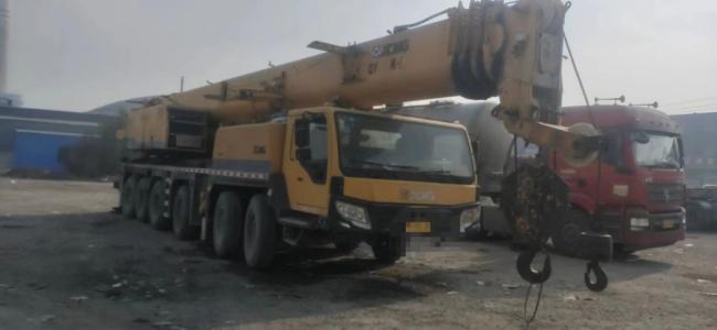 Mobile Crane Heavy Equipment 100ton in Stock with Cheap Price