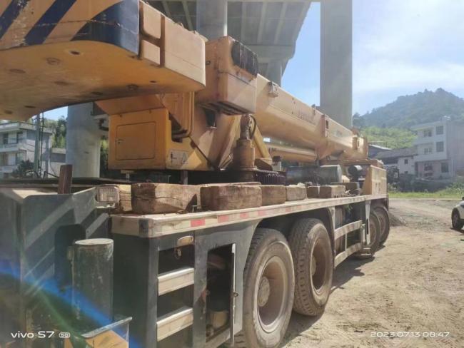 2013 Good Original Condition 70t Truck Crane Mobile Crane with Stable Work Sell in Very Low Price