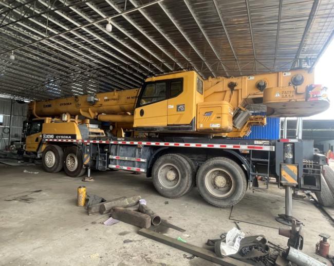 Xg 50t Mobile Crane Popular Model for Sell at Good Price