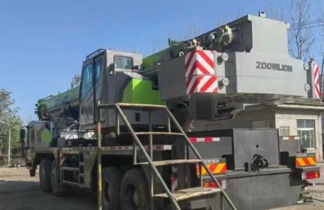 20 Years Used Mobile Cranes for Sale Lifting up to 55 Tons at a Good Price