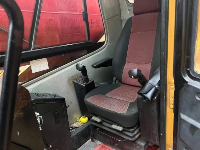 Second Hand Mobile Crane 75ton Hosit Crane 2016 Year