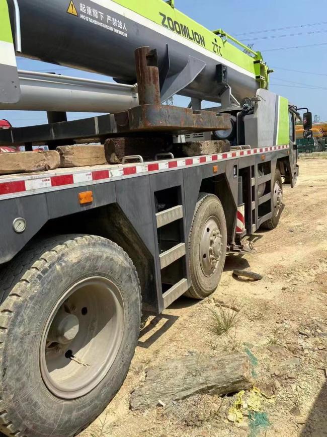 2017 Used Mobile Crane Zoomlion 95ton Truck Crane