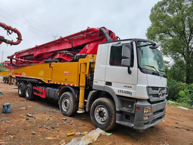 in 2019, China′s Top Brand 56m Ultra-Long Arm Pump Truck Pump Sales