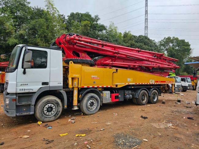 in 2019, China′s Top Brand 56m Ultra-Long Arm Pump Truck Pump Sales