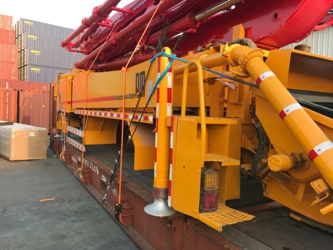 Putzmeister 42 M Concrete Pump Car Best Condition for Sale