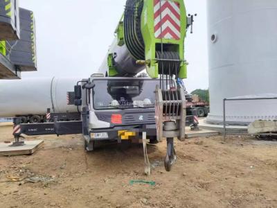 Chine Une grue utilisée de 200 tonnes avec d'excellentes performances et une charge maximale de levage 4.5 à vendre