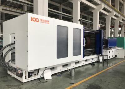 China Schroeftype Veranderlijke Pompinjectie het Vormen Machine 900T voor Plastic Lepel Te koop