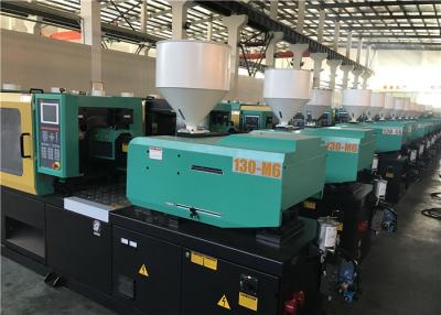 China Sistema hydráulico de la máquina de la inyección que moldea serva 130 TONELADAS para las tazas plásticas en venta