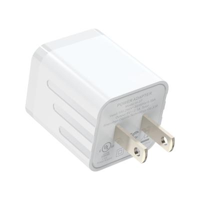 Κίνα Διπλός USB φορτιστής τοίχων εστίασης 200VAC που διπλώνει το βούλωμα USB ευρέως συμβατό προς πώληση