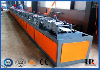 Cina Il doppio strato ha isolato lo sportello di rotolamento che rende a macchina 5T Decoiler idraulico in vendita