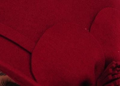 Cina Cappello rosso di Fedora del feltro della lana della donna del fiore, cappelli di Fedora delle donne di 58cm 4x7cm in vendita
