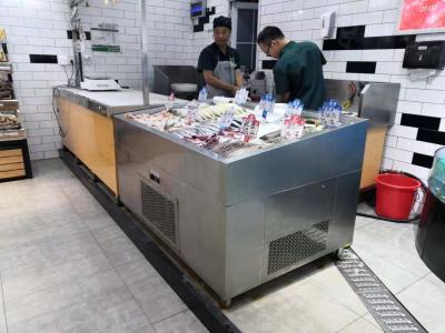 중국 구부려진 유리제 샌드위치 가게 전시 냉장고/고기 전시 진열장 큰 수용량 판매용