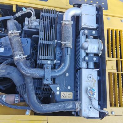 110KW Used Kumatsu PC200 PC220 Hydraulic Crawler Excavator for Construction