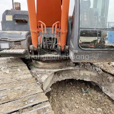 Cina Escavatore di seconda mano ZX200-3 con capacità di 0.8m3 e 122KW di potenza in vendita