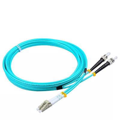 China LC - ST Fibra Óptica Patch Cord Duplex UPC APC 2.0mm PVC OM3 Azul à venda