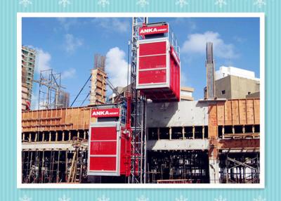 Cina Attrezzatura di sollevamento della gru dell'elevatore della cremagliera da 2 tonnellate nella costruzione in vendita