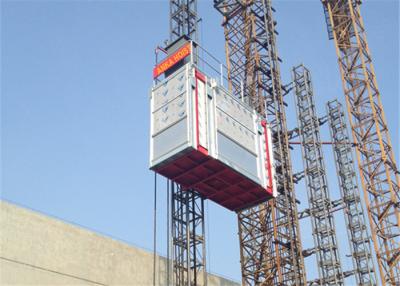 Cina Passeggero della costruzione della costruzione e gru materiale, capacità 2700kg in vendita