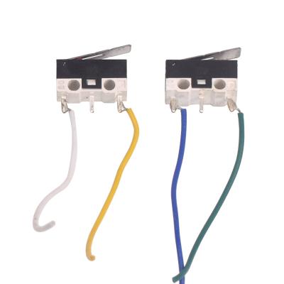 Cina cavo di Limit Switch With della stampante di 6.2mmx12.8mm Makerbot MK7 MK8 3D in vendita