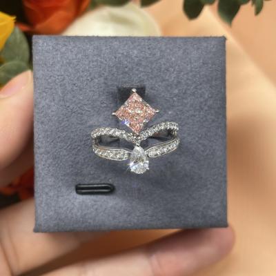 중국 공인된 실험실 다이아몬드 보석 핑크색 공주 다이아몬드는 공상적 다이아몬드 반지를 맞춤 생산했습니다 판매용