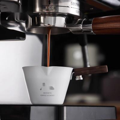 Chine Conception classique 120 ml tasse de mesure d'espresso en acier inoxydable pour outils de café et de thé à vendre