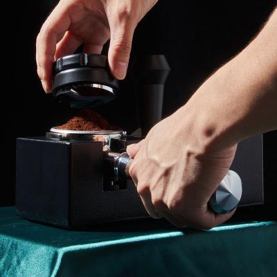 중국 지속 가능한 스테인리스 스틸 58mm 커피 탬퍼 현대 디자인 컴팩트 ABS 스탠드 판매용