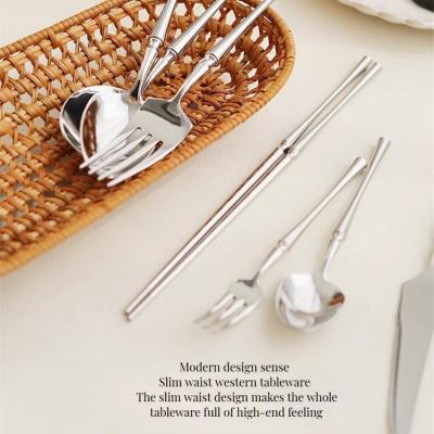 Chine Production Cuillère fourchette couteau baguettes Kit 24 pièces d'or en acier inoxydable à vendre