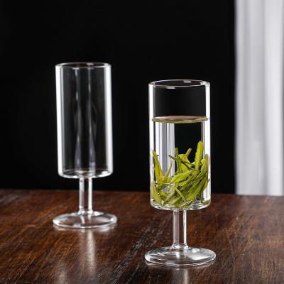 Chine Coupe en verre personnalisée de 200 ml de capacité pour un infuseur de thé vert résistant à la température élégante à vendre