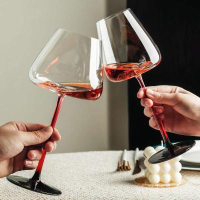 Chine Coupe de verre de vin rouge de Bourgogne Élégante de style européen Champagne Flûte de cristal à vendre