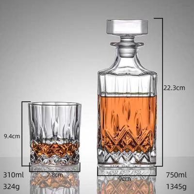 Chine Décanteur de cristaux sans plomb de type verre métal pour toutes les occasions à vendre
