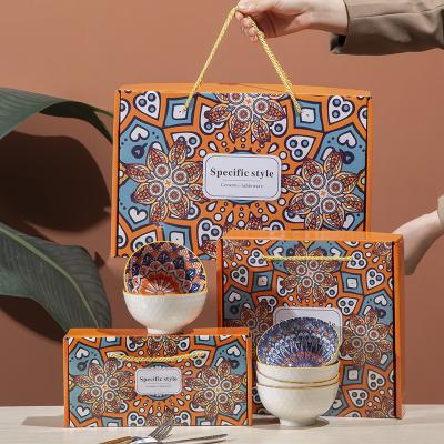 Chine Porcelaine bouteille de soupe ensemble de style bohème céramique Logo personnalisé pour cadeau et Noël à vendre
