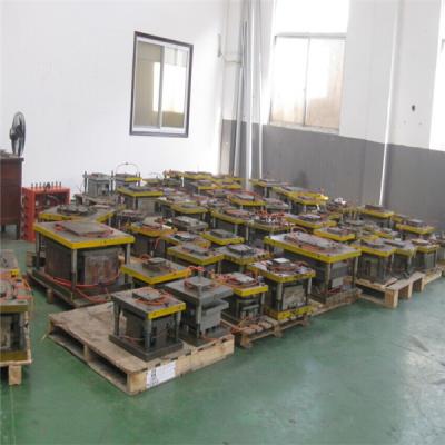 China Hoge precisie PRE/CAD de Vorm diverse randen van het Aluminiumfoliedienblad/multicompartiment Te koop