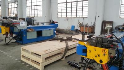 Cina Macchina piegatubi del tubo di CNC del servomotore di Mitsubishi, piegatrice idraulica della metropolitana in vendita
