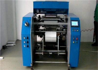 Cina le Cinque-Assi di 300mm aderiscono macchina del riavvolgimento di Rolls del film di allungamento con l'allarme automatico in vendita